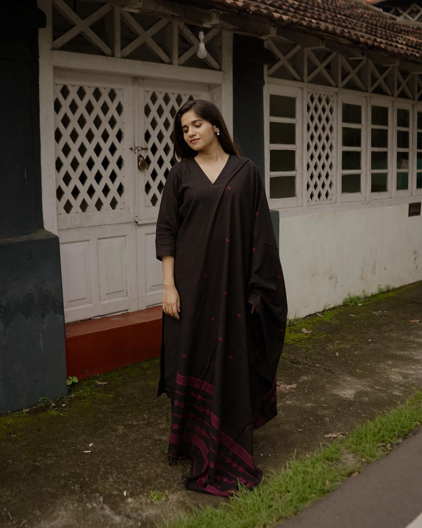 Elevate Everyday Elegance with Vedora's Signature Cotton Kurta Set